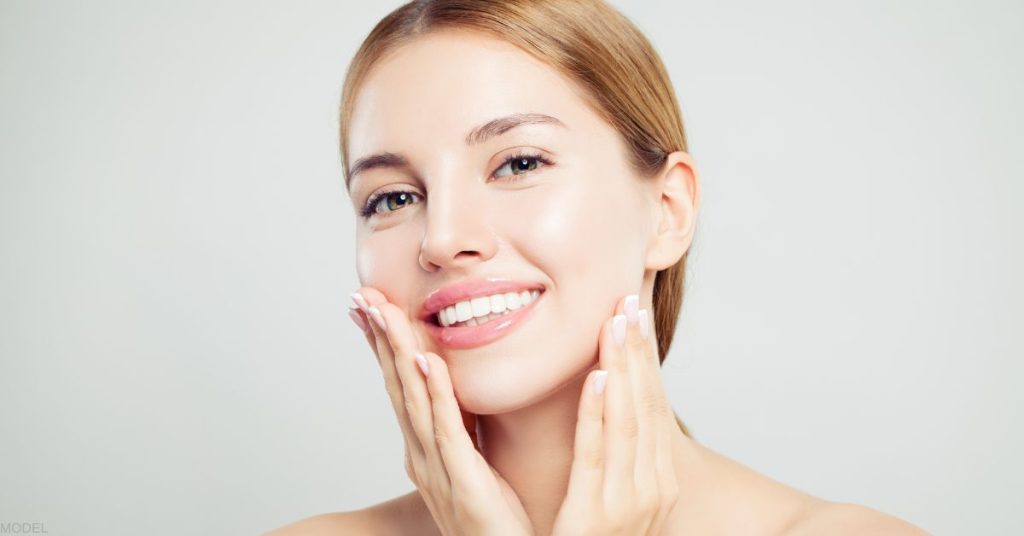 The 7 Benefits of a Clear & Brilliant® Laser Treatment – The Dallas ...