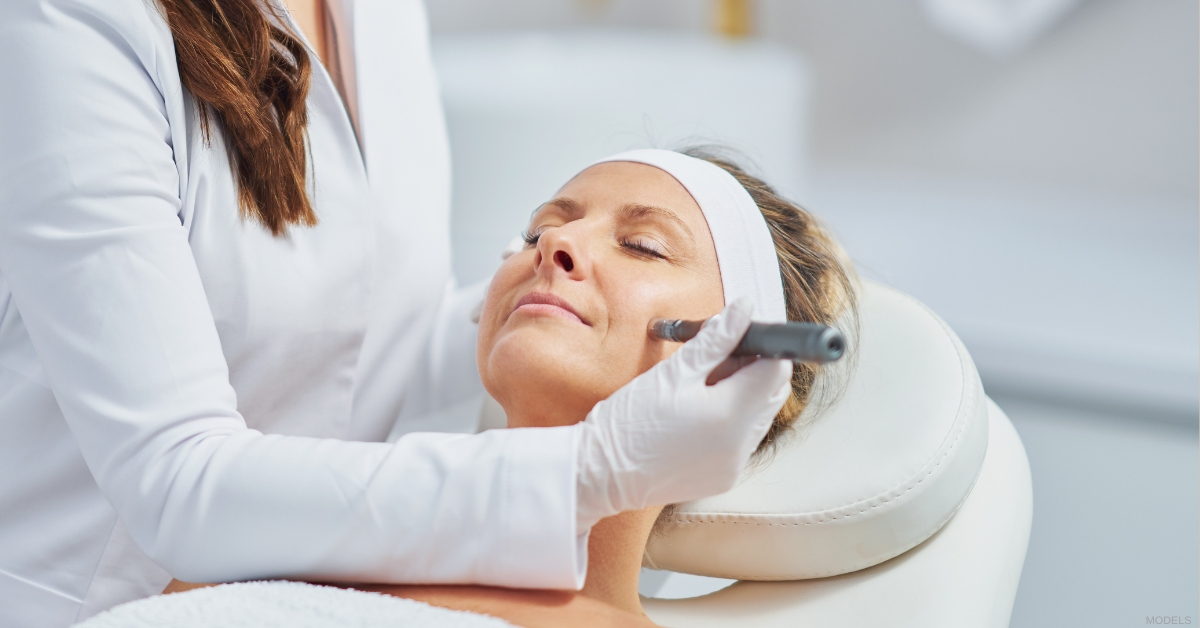 A Guide to Scarlet RF Microneedling: Cost, Benefits, Results – Dallas ...